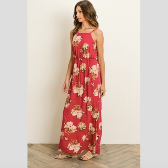 Gilli | Dresses | Gilli Bold Floral Magenta Strappy Maxi Dress Nwt ...